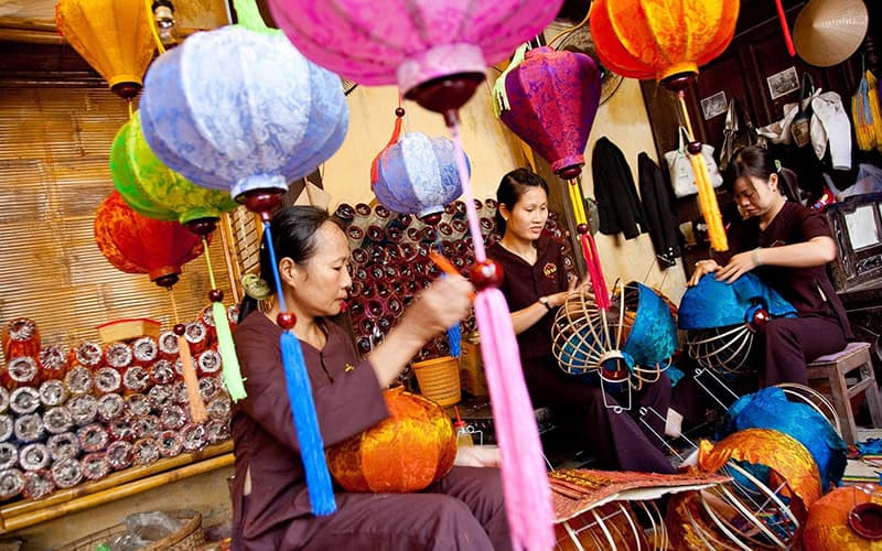 Hoi An Lantern Festival 2025 - 2026 - Dates and Things to do