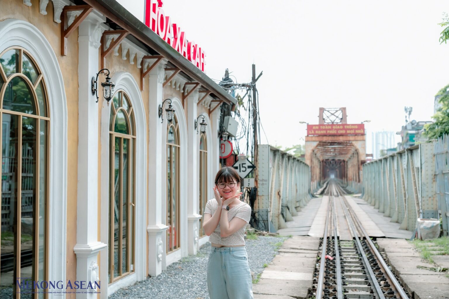 Ultimate Guide To Hanoi Train Street Time Table, Location In 2025